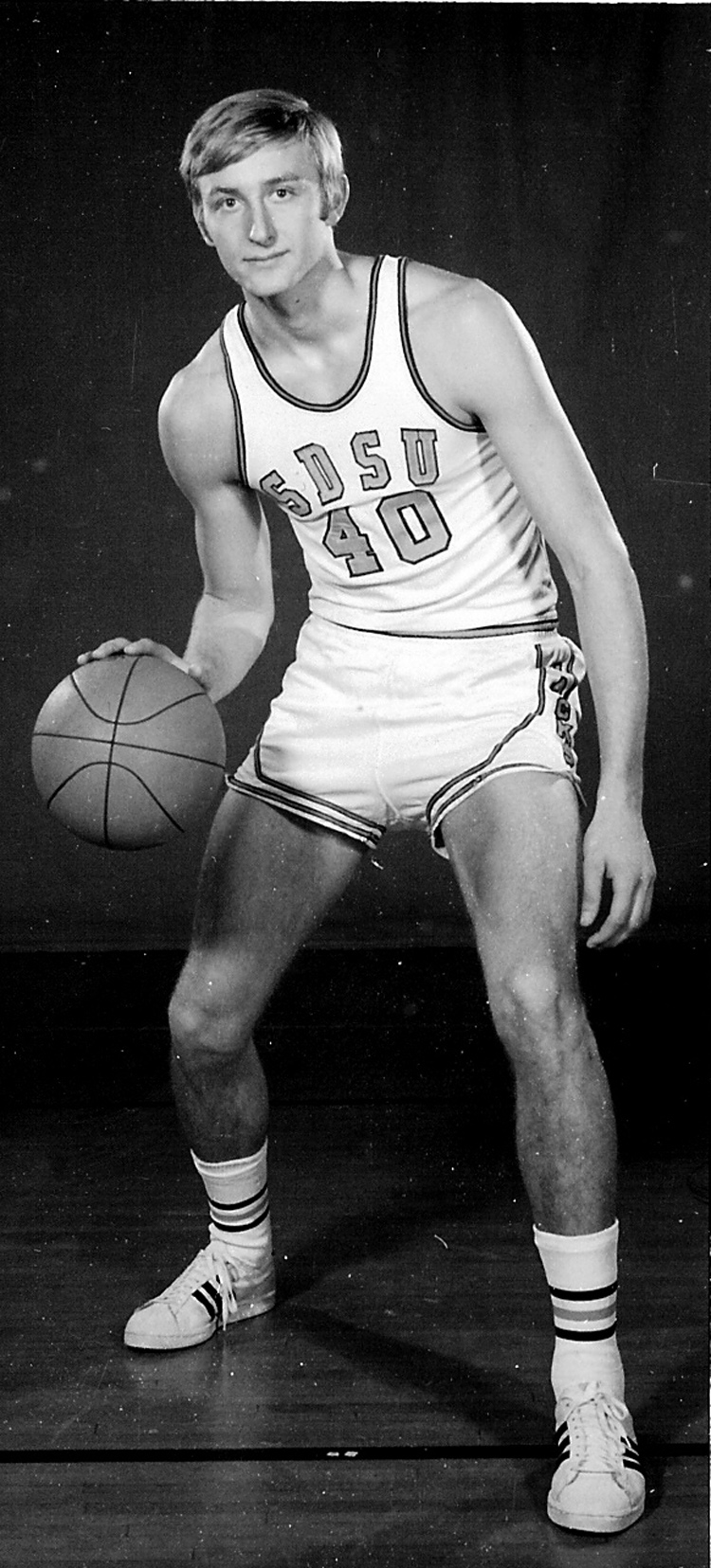 Lee Colburn - South Dakota Sports Hall of Fame